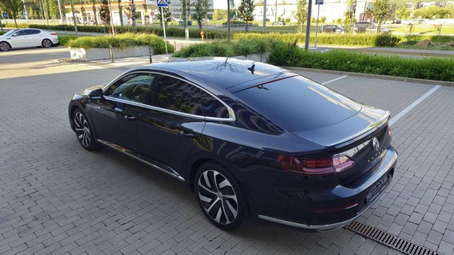 Melns Volkswagen Arteon 2018 Viļņa, ar dzinēja tilpumu 1.97 L un nobraukumu 240 tūkst. km par 16950 €, foto 8 vietnē AUTOMOTO.COM.LV
