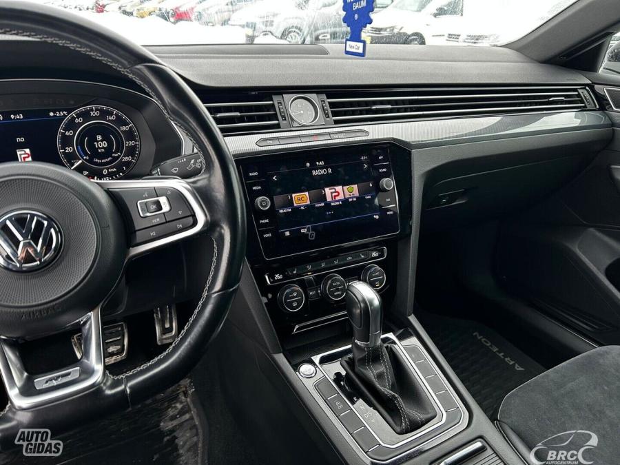 Black Volkswagen Arteon 2019 in Avizieniai, with an engine capacity of 1.50 L and mileage of 122 thousand km for 18900 €, photo 17 on AUTOMOTO.COM.LV