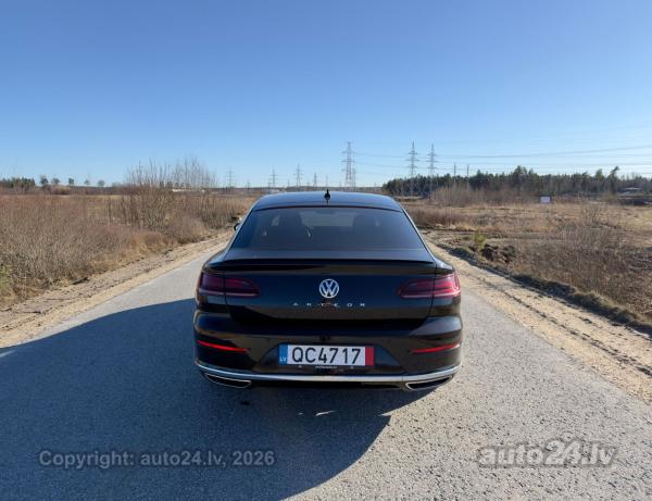 Black Volkswagen Arteon 2019 in Tallinn, with an engine capacity of 2.00 L and mileage of 87 thousand km for 24999 €, photo 2 on AUTOMOTO.COM.LV