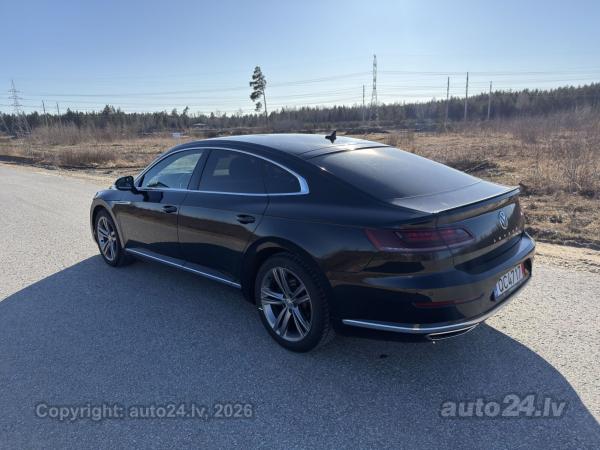 Black Volkswagen Arteon 2019 in Tallinn, with an engine capacity of 2.00 L and mileage of 87 thousand km for 24999 €, photo 3 on AUTOMOTO.COM.LV