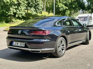 Melns Volkswagen Arteon 2019 Druskininkai, ar dzinēja tilpumu 1.97 L un nobraukumu 220 tūkst. km par 22000 €, foto 5 vietnē AUTOMOTO.COM.LV