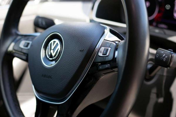 Melns Volkswagen Arteon 2019 Kauņa, ar dzinēja tilpumu 1.98 L un nobraukumu 70 tūkst. km par 22500 €, foto 9 vietnē AUTOMOTO.COM.LV