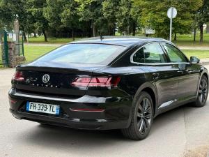 Black Volkswagen Arteon 2019 in Taurage, with an engine capacity of 1.97 L and mileage of 240 thousand km for 12500 €, photo 6 on AUTOMOTO.COM.LV