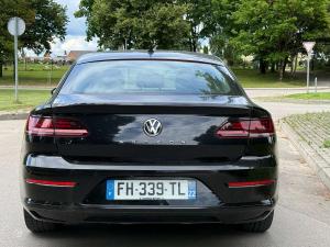 Black Volkswagen Arteon 2019 in Taurage, with an engine capacity of 1.97 L and mileage of 240 thousand km for 12500 €, photo 7 on AUTOMOTO.COM.LV
