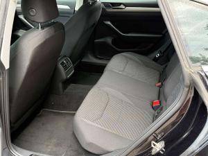 Black Volkswagen Arteon 2019 in Taurage, with an engine capacity of 1.97 L and mileage of 240 thousand km for 12500 €, photo 11 on AUTOMOTO.COM.LV