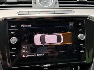 Black Volkswagen Arteon 2019 in Taurage, with an engine capacity of 1.97 L and mileage of 240 thousand km for 12500 €, photo 17 on AUTOMOTO.COM.LV