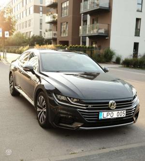 Melns Volkswagen Arteon 2019 Viļņa, ar dzinēja tilpumu 2.00 L un nobraukumu 90 tūkst. km par 22000 €, foto  vietnē AUTOMOTO.COM.LV