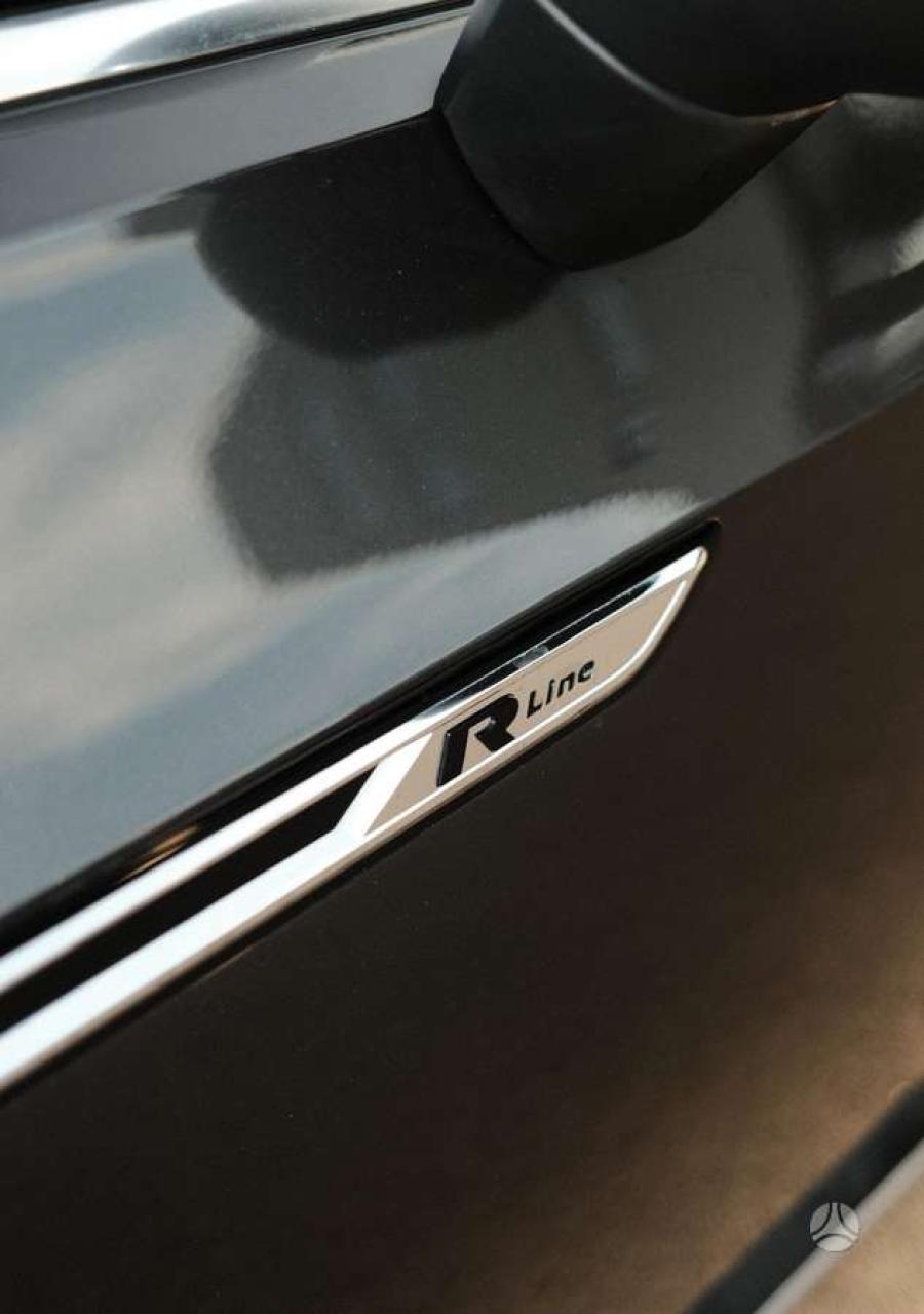 Melns Volkswagen Arteon 2019 Viļņa, ar dzinēja tilpumu 2.00 L un nobraukumu 90 tūkst. km par 22000 €, foto 8 vietnē AUTOMOTO.COM.LV