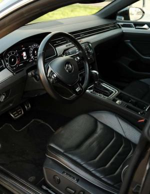 Melns Volkswagen Arteon 2019 Viļņa, ar dzinēja tilpumu 2.00 L un nobraukumu 90 tūkst. km par 22000 €, foto 11 vietnē AUTOMOTO.COM.LV