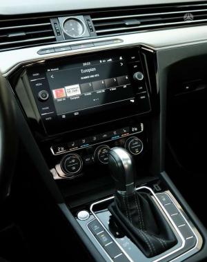 Melns Volkswagen Arteon 2019 Viļņa, ar dzinēja tilpumu 2.00 L un nobraukumu 90 tūkst. km par 22000 €, foto 14 vietnē AUTOMOTO.COM.LV
