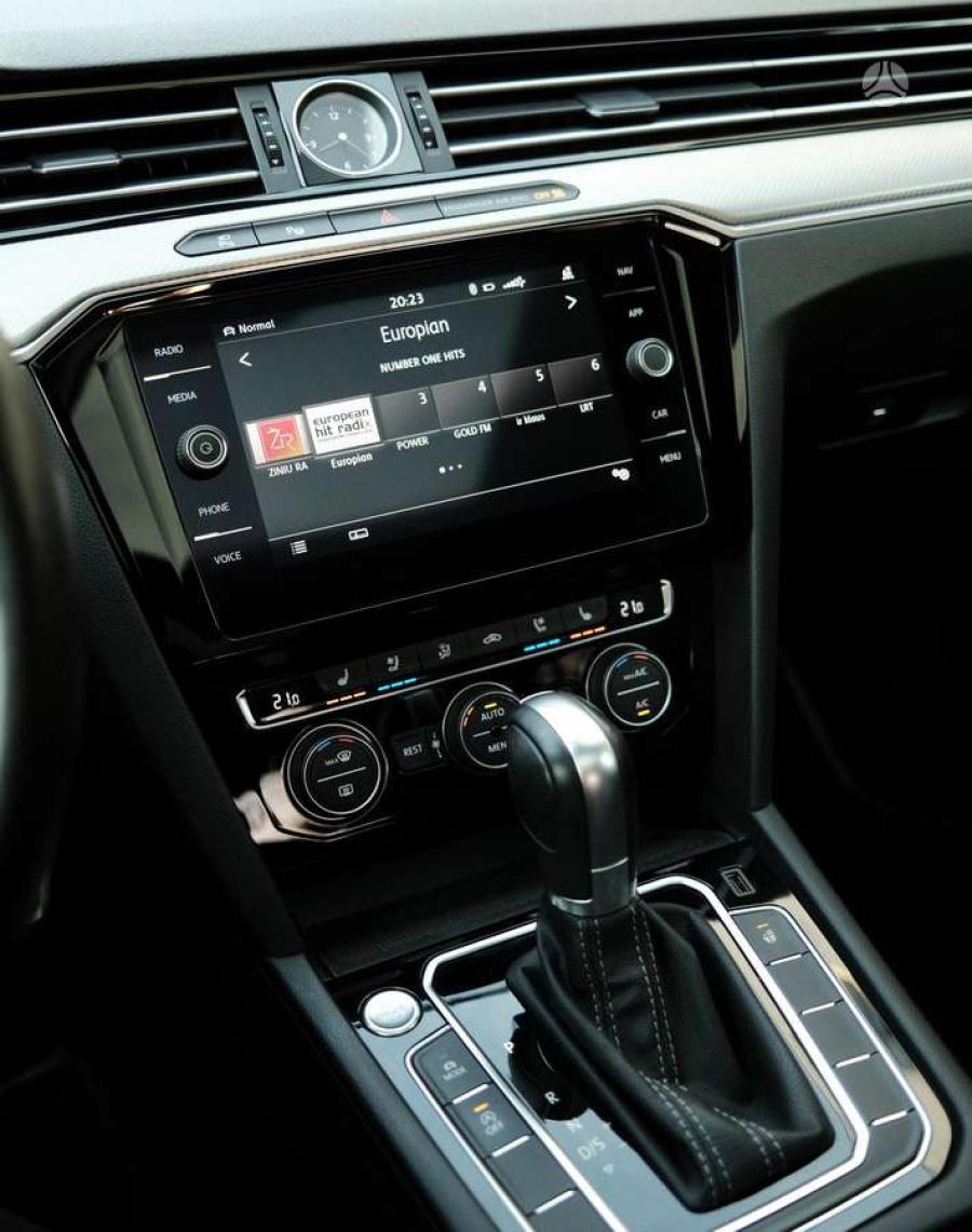 Melns Volkswagen Arteon 2019 Viļņa, ar dzinēja tilpumu 2.00 L un nobraukumu 90 tūkst. km par 22000 €, foto 14 vietnē AUTOMOTO.COM.LV