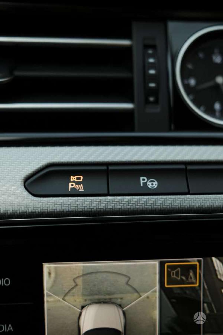 Melns Volkswagen Arteon 2019 Viļņa, ar dzinēja tilpumu 2.00 L un nobraukumu 90 tūkst. km par 22000 €, foto 19 vietnē AUTOMOTO.COM.LV