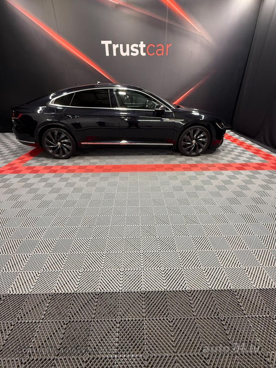 Black Volkswagen Arteon 2019 in Parnu, with an engine capacity of 2.00 L and mileage of 118 thousand km for 20500 €, photo 1 on AUTOMOTO.COM.LV