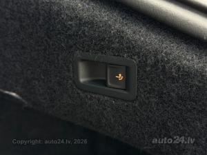 Melns Volkswagen Arteon 2020 Pērnava, ar dzinēja tilpumu 2.00 L un nobraukumu 112 tūkst. km par 28900 €, foto 24 vietnē AUTOMOTO.COM.LV