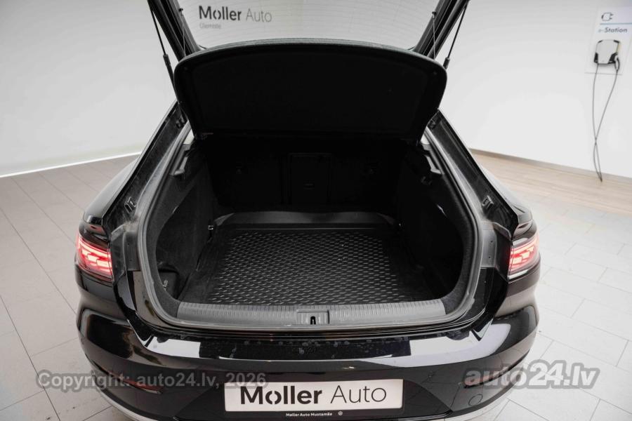Melns Volkswagen Arteon 2021 Tallina, ar dzinēja tilpumu 2.00 L un nobraukumu 90 tūkst. km par 25900 €, foto 16 vietnē AUTOMOTO.COM.LV