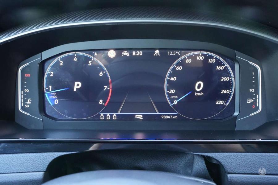Черный Фольксваген Артеон 2022 в Вильнюс, объемом двигателя 1.98 л и пробегом 99 тыс. км за 31990 €, фото 41 на AUTOMOTO.COM.LV