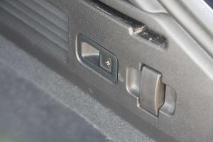 Black Volkswagen Arteon 2022 in Vilnius, with an engine capacity of 2.00 L and mileage of 99 thousand km for 30990 €, photo 27 on AUTOMOTO.COM.LV
