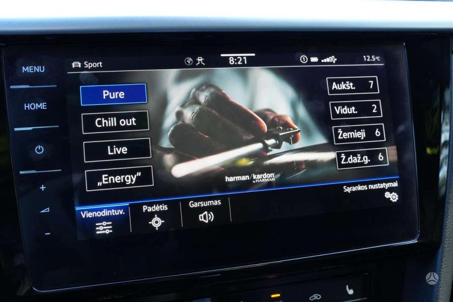 Black Volkswagen Arteon 2022 in Vilnius, with an engine capacity of 2.00 L and mileage of 99 thousand km for 30990 €, photo 33 on AUTOMOTO.COM.LV