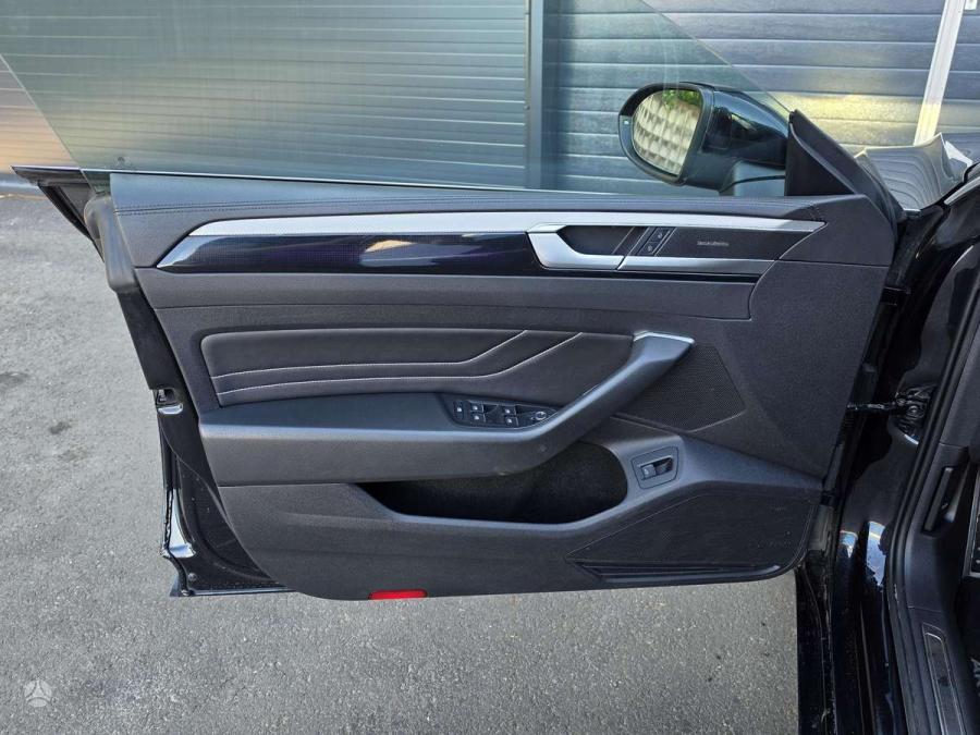 Melns Volkswagen Arteon 2022 Kauņa, ar dzinēja tilpumu 1.98 L un nobraukumu 235 tūkst. km par 12400 €, foto 21 vietnē AUTOMOTO.COM.LV