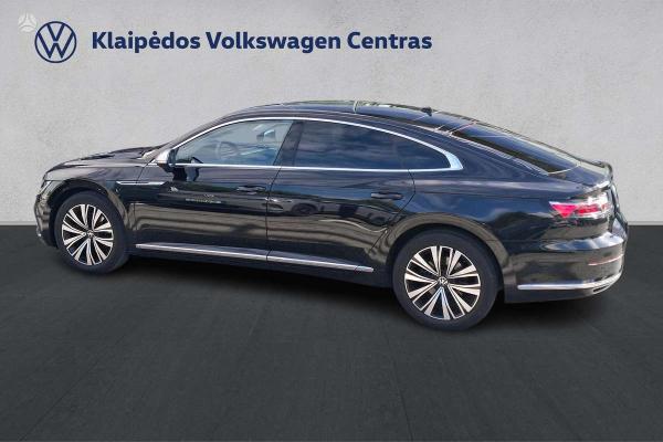 Фольксваген Артеон 2022 в Клайпеда на AUTOMOTO.COM.LV Черный Фольксваген Артеон 2022 в Клайпеда, объемом двигателя 1.98 л и пробегом 93 тыс. км за 24680 €, фото 4 на AUTOMOTO.COM.LV