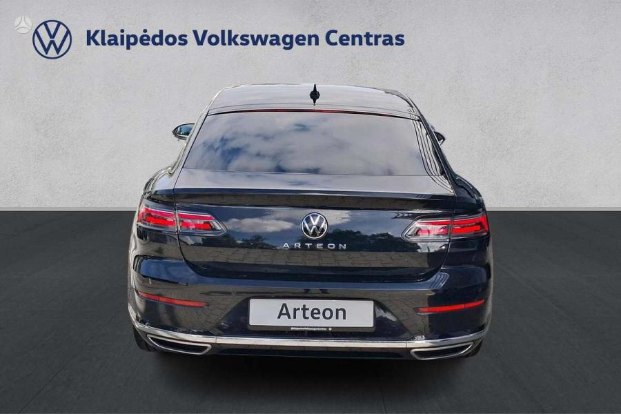 Melns Volkswagen Arteon 2022 Klaipėda, ar dzinēja tilpumu 1.98 L un nobraukumu 93 tūkst. km par 24680 €, foto 6 vietnē AUTOMOTO.COM.LV