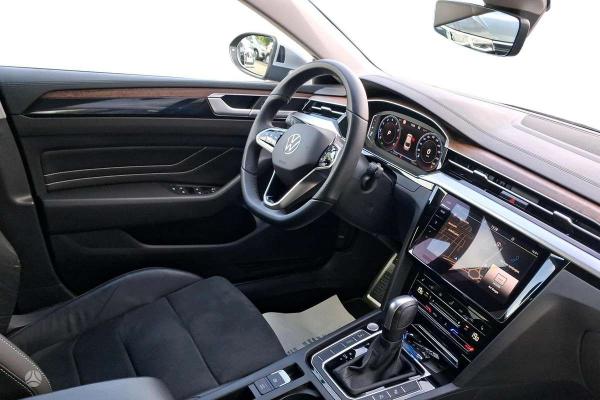 Фольксваген Артеон 2022 в Клайпеда на AUTOMOTO.COM.LV Черный Фольксваген Артеон 2022 в Клайпеда, объемом двигателя 1.98 л и пробегом 93 тыс. км за 24680 €, фото 9 на AUTOMOTO.COM.LV
