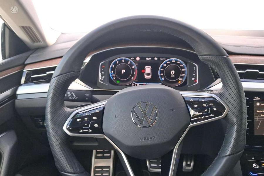 Melns Volkswagen Arteon 2022 Klaipėda, ar dzinēja tilpumu 1.98 L un nobraukumu 93 tūkst. km par 24680 €, foto 12 vietnē AUTOMOTO.COM.LV