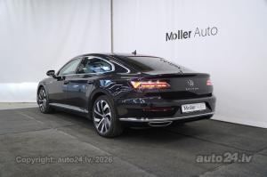 Melns Volkswagen Arteon 2023 Tallina, ar dzinēja tilpumu 2.00 L un nobraukumu 122 tūkst. km par 33900 €, foto 5 vietnē AUTOMOTO.COM.LV