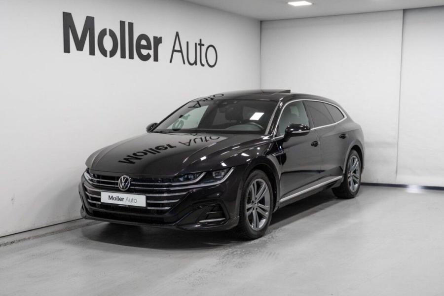 Black Volkswagen Arteon 2023 in Vilnius, with an engine capacity of 1.40 L and mileage of 131 thousand km for 24500 €, photo 1 on AUTOMOTO.COM.LV
