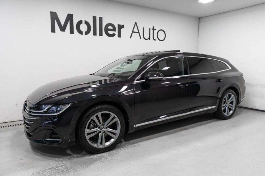 Black Volkswagen Arteon 2023 in Vilnius, with an engine capacity of 1.40 L and mileage of 131 thousand km for 24500 €, photo 3 on AUTOMOTO.COM.LV