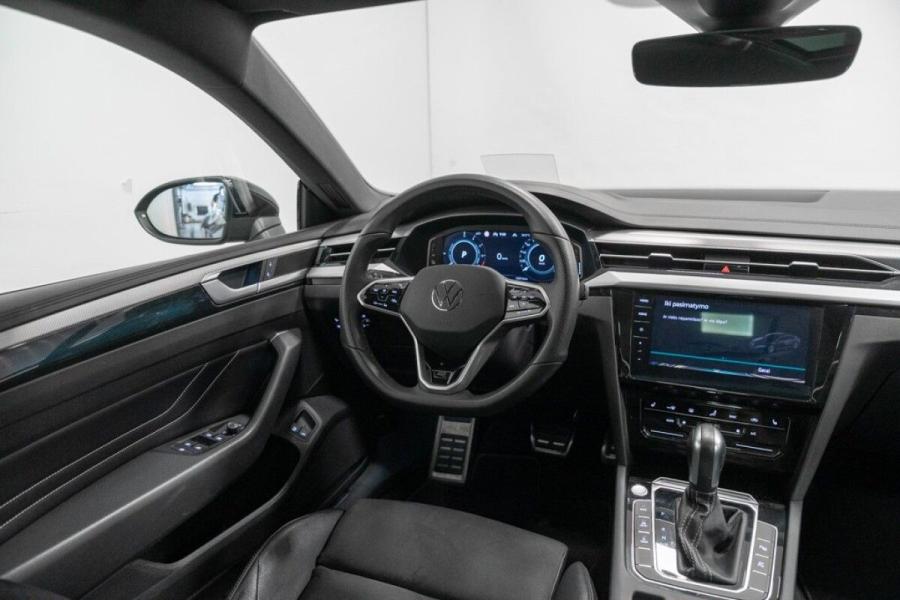 Black Volkswagen Arteon 2023 in Vilnius, with an engine capacity of 1.40 L and mileage of 131 thousand km for 24500 €, photo 12 on AUTOMOTO.COM.LV