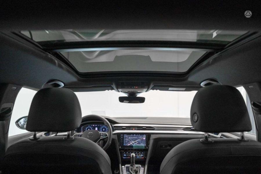 Melns Volkswagen Arteon 2023 Viļņa, ar dzinēja tilpumu 1.40 L un nobraukumu 131 tūkst. km par 24500 €, foto 10 vietnē AUTOMOTO.COM.LV