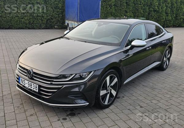 Volkswagen Arteon 2023 in Riga on AUTOMOTO.COM.LV Black Volkswagen Arteon 2023 in Riga, with an engine capacity of 2.00 L and mileage of 63 thousand km for 27000 €, photo 3 on AUTOMOTO.COM.LV