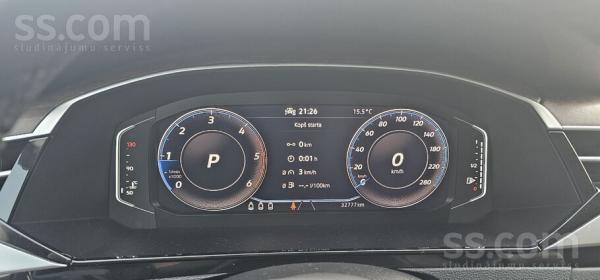 Volkswagen Arteon 2023 in Riga on AUTOMOTO.COM.LV Black Volkswagen Arteon 2023 in Riga, with an engine capacity of 2.00 L and mileage of 63 thousand km for 27000 €, photo 8 on AUTOMOTO.COM.LV
