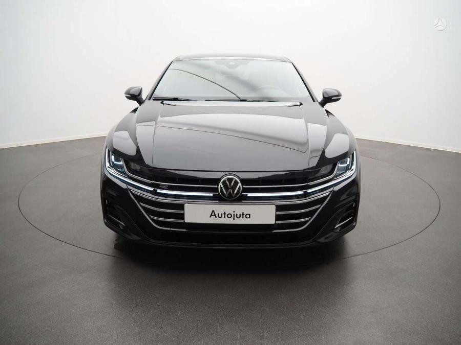 Melns Volkswagen Arteon 2023 Viļņa, ar dzinēja tilpumu 1.98 L un nobraukumu 76 tūkst. km par 31000 €, foto 3 vietnē AUTOMOTO.COM.LV