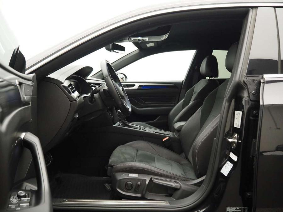 Melns Volkswagen Arteon 2023 Viļņa, ar dzinēja tilpumu 1.98 L un nobraukumu 76 tūkst. km par 31000 €, foto 9 vietnē AUTOMOTO.COM.LV