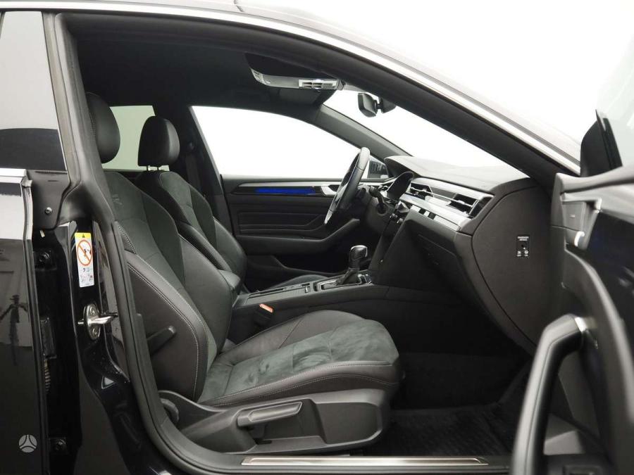 Melns Volkswagen Arteon 2023 Viļņa, ar dzinēja tilpumu 1.98 L un nobraukumu 76 tūkst. km par 31000 €, foto 12 vietnē AUTOMOTO.COM.LV