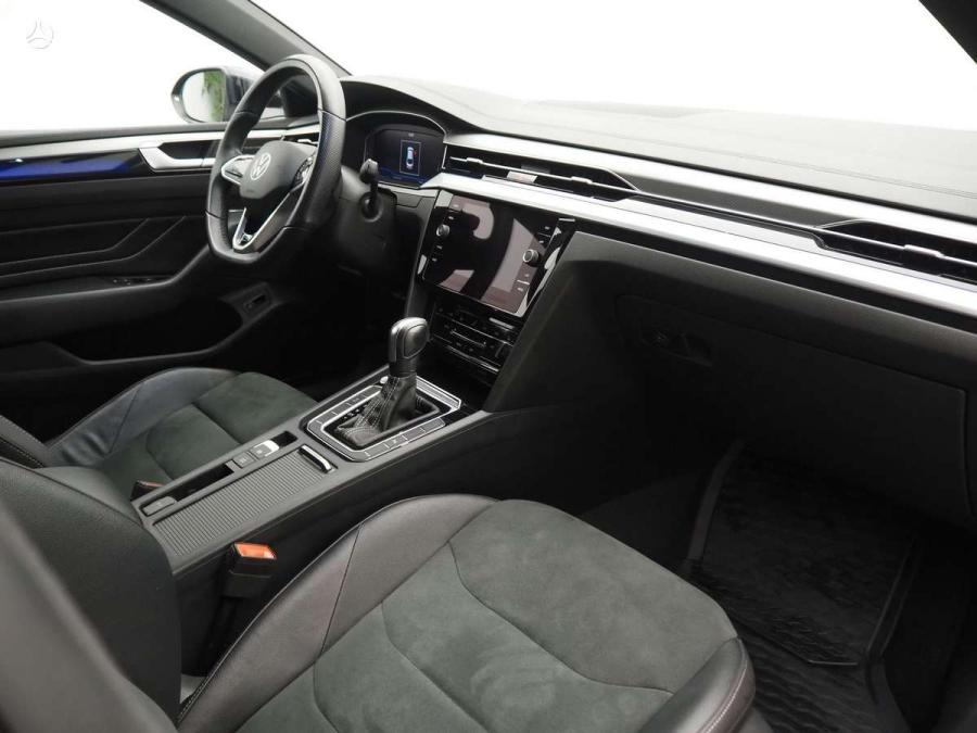 Melns Volkswagen Arteon 2023 Viļņa, ar dzinēja tilpumu 1.98 L un nobraukumu 76 tūkst. km par 31000 €, foto 13 vietnē AUTOMOTO.COM.LV