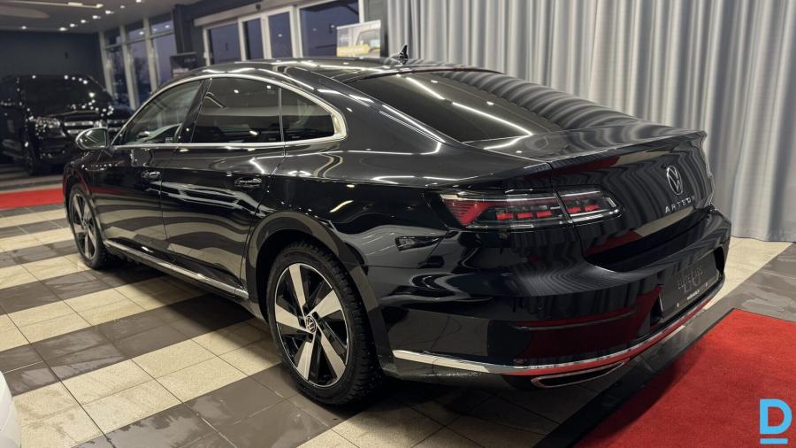 Black Volkswagen Arteon 2024 in Marupe, with an engine capacity of 2.00 L and mileage of 15 thousand km for 32990 €, photo 3 on AUTOMOTO.COM.LV