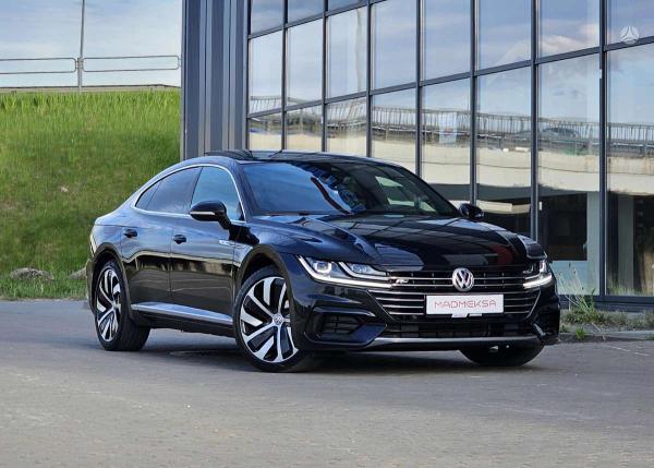 Black Volkswagen Arteon 2017 in Vilnius, with an engine capacity of 2.00 L and mileage of 258 thousand km for 16250 €, photo 1 on AUTOMOTO.COM.LV