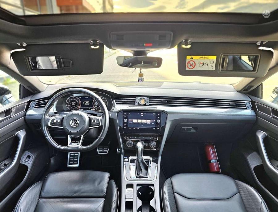 Melns Volkswagen Arteon 2017 Viļņa, ar dzinēja tilpumu 2.00 L un nobraukumu 258 tūkst. km par 16250 €, foto 19 vietnē AUTOMOTO.COM.LV