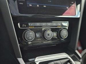Melns Volkswagen Arteon 2017 Viļņa, ar dzinēja tilpumu 2.00 L un nobraukumu 258 tūkst. km par 16250 €, foto 33 vietnē AUTOMOTO.COM.LV