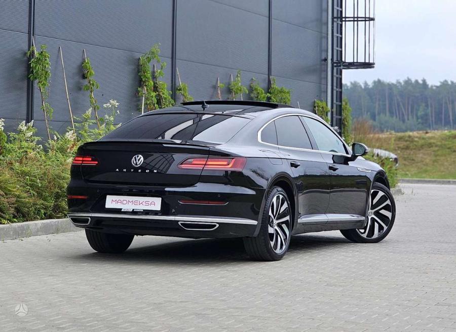 Melns Volkswagen Arteon 2017 Viļņa, ar dzinēja tilpumu 2.00 L un nobraukumu 258 tūkst. km par 15950 €, foto 6 vietnē AUTOMOTO.COM.LV