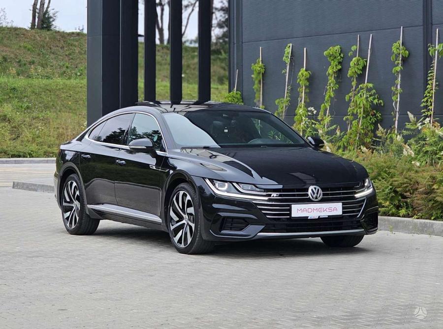 Melns Volkswagen Arteon 2017 Viļņa, ar dzinēja tilpumu 2.00 L un nobraukumu 258 tūkst. km par 15950 €, foto 13 vietnē AUTOMOTO.COM.LV