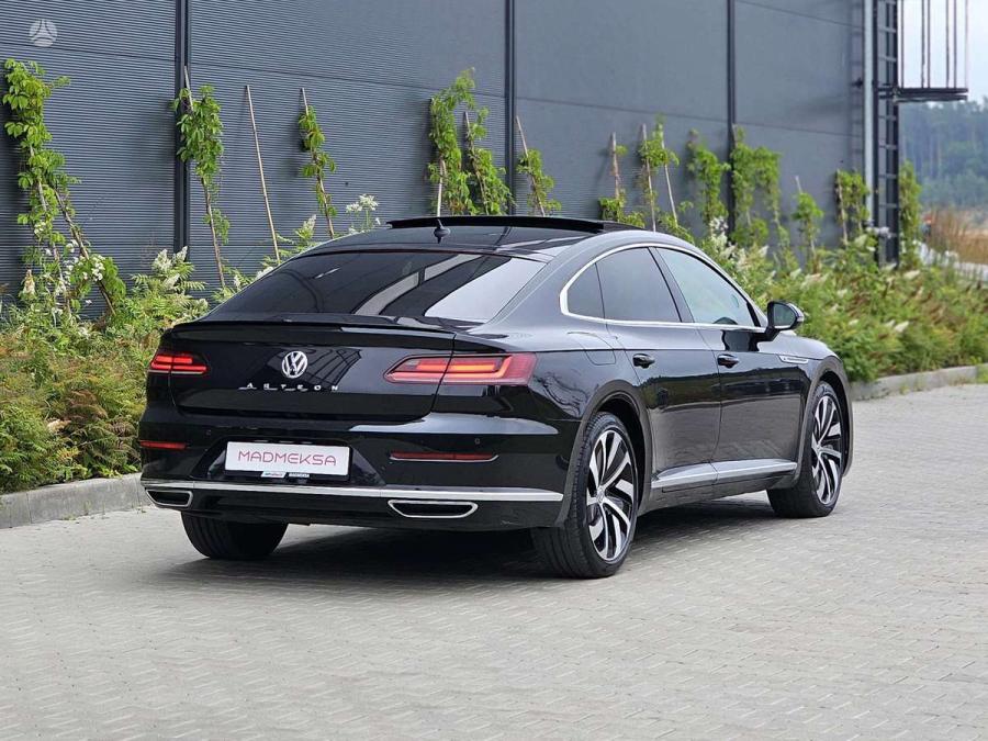 Melns Volkswagen Arteon 2017 Viļņa, ar dzinēja tilpumu 2.00 L un nobraukumu 258 tūkst. km par 15950 €, foto 15 vietnē AUTOMOTO.COM.LV