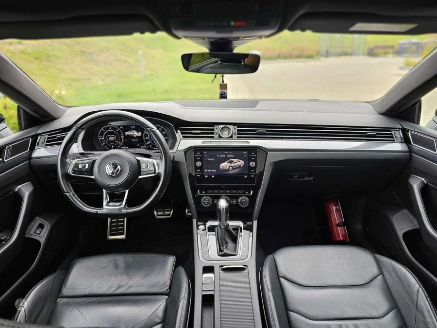 Melns Volkswagen Arteon 2017 Viļņa, ar dzinēja tilpumu 2.00 L un nobraukumu 258 tūkst. km par 15950 €, foto 24 vietnē AUTOMOTO.COM.LV