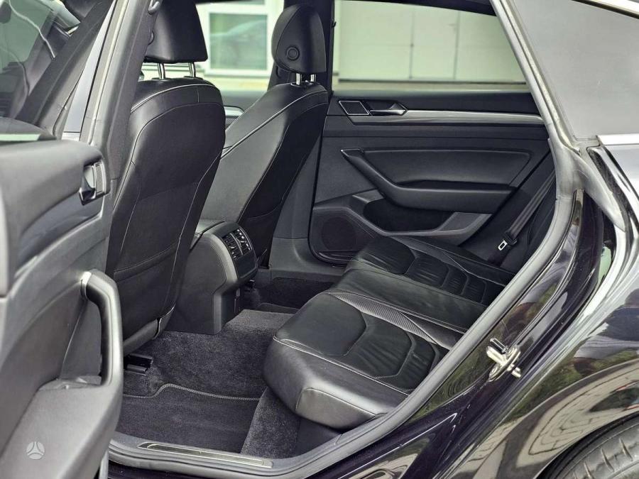 Melns Volkswagen Arteon 2017 Viļņa, ar dzinēja tilpumu 2.00 L un nobraukumu 258 tūkst. km par 15950 €, foto 29 vietnē AUTOMOTO.COM.LV