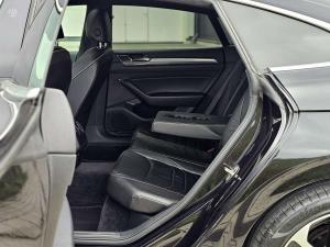 Melns Volkswagen Arteon 2017 Viļņa, ar dzinēja tilpumu 2.00 L un nobraukumu 258 tūkst. km par 15950 €, foto 30 vietnē AUTOMOTO.COM.LV