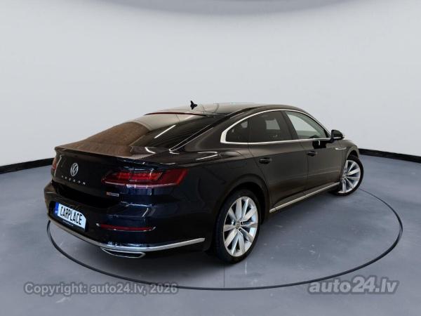 Melns Volkswagen Arteon 2018 Tallina, ar dzinēja tilpumu 2.00 L un nobraukumu 205 tūkst. km par 18490 €, foto 7 vietnē AUTOMOTO.COM.LV