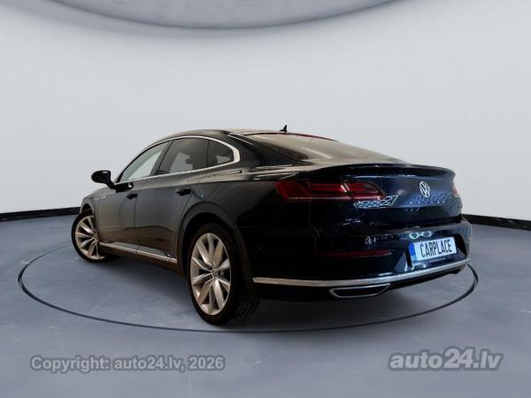Melns Volkswagen Arteon 2018 Tallina, ar dzinēja tilpumu 2.00 L un nobraukumu 205 tūkst. km par 18490 €, foto 8 vietnē AUTOMOTO.COM.LV
